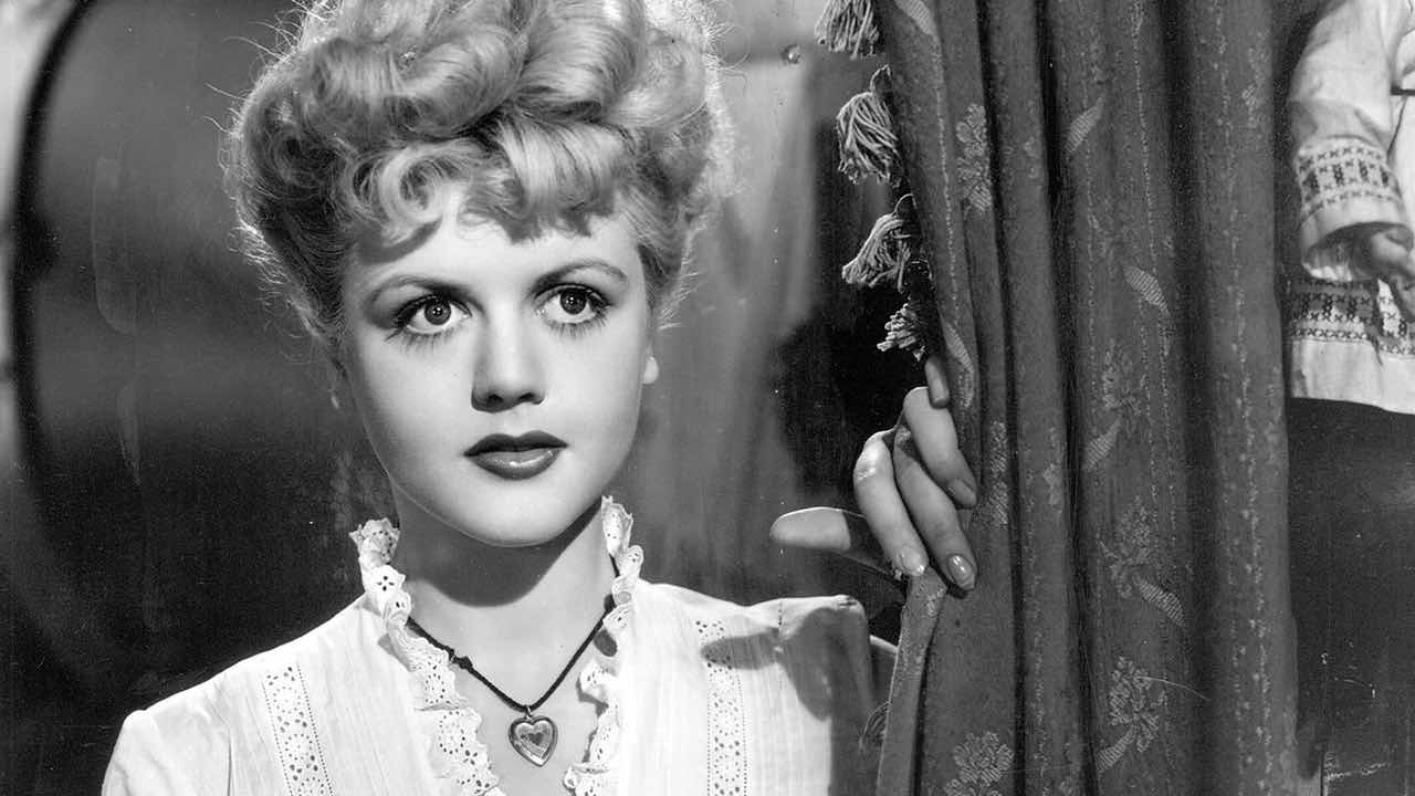 Overthinking It Podcast 746: Angela Lansbury (1925-2022)